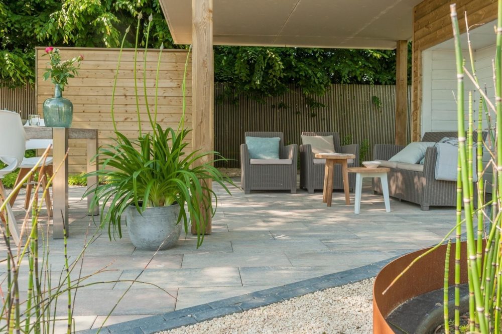 Goedkope bestrating in de tuin - Goedkoopvloertje.nl